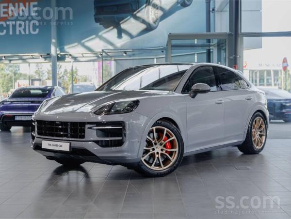 Grey Porsche Cayenne 2023 in Riga, with an engine capacity of 4.00 L and mileage of 33 thousand km for 99000 €, photo 1 on AUTOMOTO.COM.LV