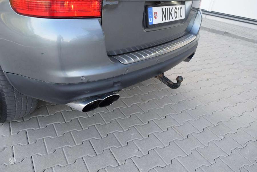 Grey Porsche Cayenne 2003 in Vilnius, with an engine capacity of 4.51 L and mileage of 283 thousand km for 3450 €, photo 25 on AUTOMOTO.COM.LV