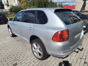 Pelēks Porsche Cayenne 2003 Klaipėda, ar dzinēja tilpumu 4.51 L un nobraukumu 333 tūkst. km par 3850 €, foto 3 vietnē AUTOMOTO.COM.LV