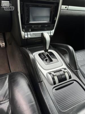 Grey Porsche Cayenne 2004 in Moletai, with an engine capacity of 4.50 L and mileage of 352 thousand km for 3200 €, photo 17 on AUTOMOTO.COM.LV