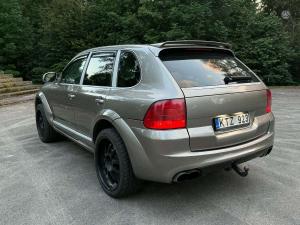 Pelēks Porsche Cayenne 2004 Kupiškis, ar dzinēja tilpumu 4.50 L un nobraukumu 295 tūkst. km par 4000 €, foto 6 vietnē AUTOMOTO.COM.LV