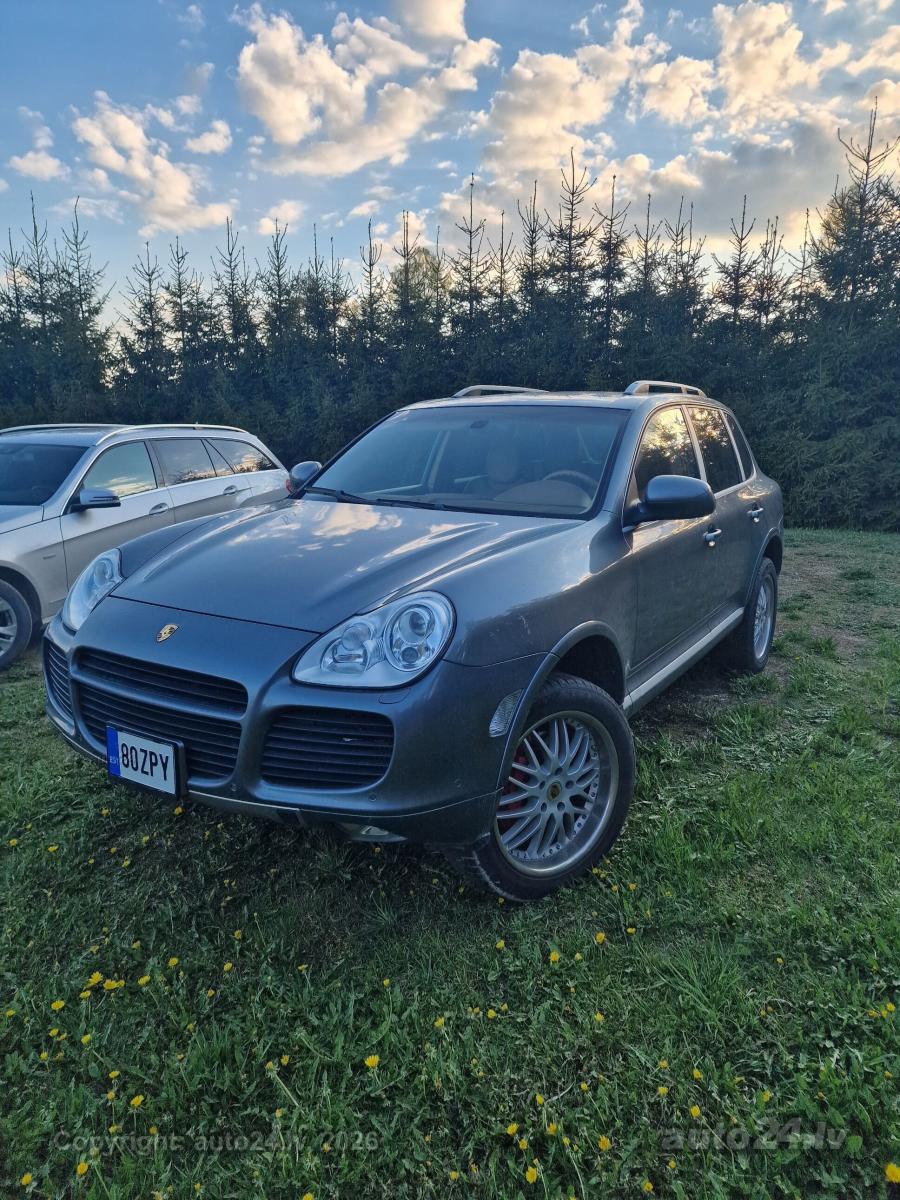 Pelēks Porsche Cayenne 2005 Tallina, ar dzinēja tilpumu 4.50 L un nobraukumu 245 tūkst. km par 5700 €, foto 1 vietnē AUTOMOTO.COM.LV