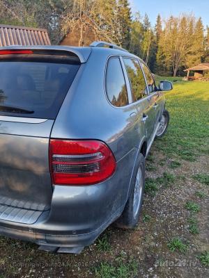 Pelēks Porsche Cayenne 2005 Tallina, ar dzinēja tilpumu 4.50 L un nobraukumu 245 tūkst. km par 5700 €, foto 19 vietnē AUTOMOTO.COM.LV