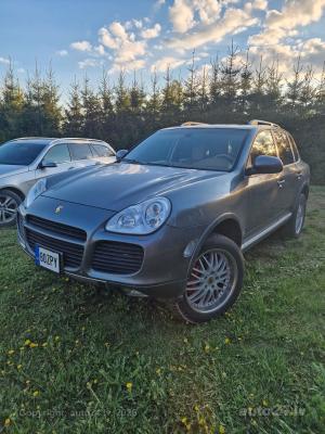 Pelēks Porsche Cayenne 2005 Tallina, ar dzinēja tilpumu 4.50 L un nobraukumu 245 tūkst. km par 5700 €, foto 20 vietnē AUTOMOTO.COM.LV