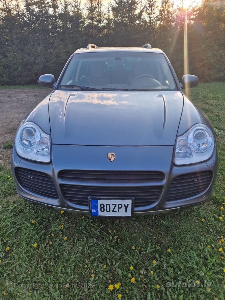 Pelēks Porsche Cayenne 2005 Tallina, ar dzinēja tilpumu 4.50 L un nobraukumu 245 tūkst. km par 5700 €, foto 21 vietnē AUTOMOTO.COM.LV