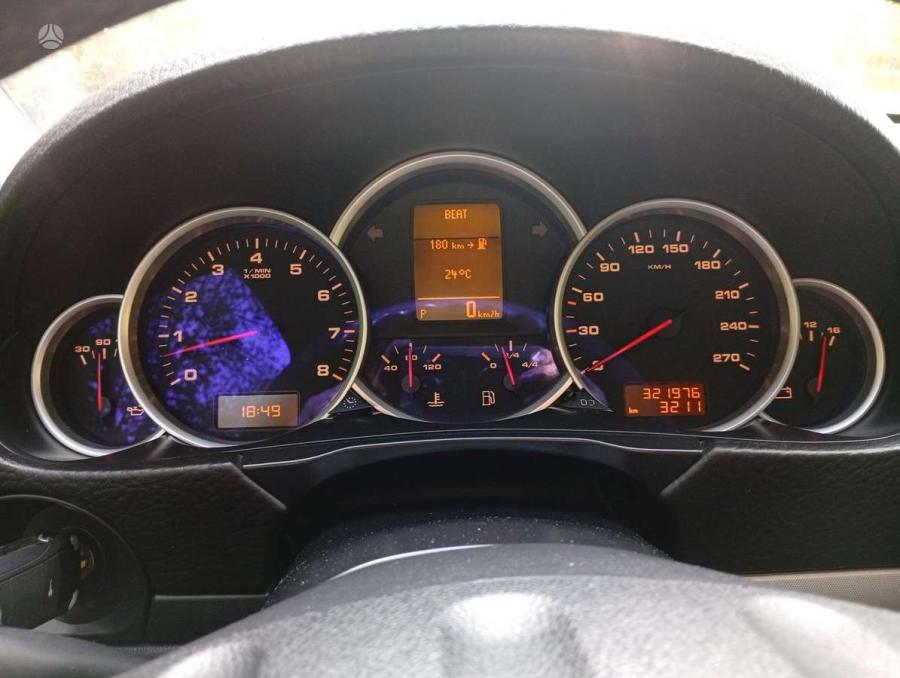 Pelēks Porsche Cayenne 2005 Rīga, ar dzinēja tilpumu 4.50 L un nobraukumu 322 tūkst. km par 7100 €, foto 10 vietnē AUTOMOTO.COM.LV