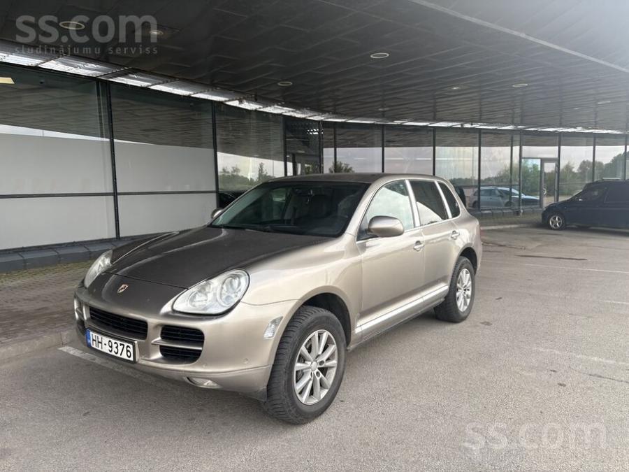 Pelēks Porsche Cayenne 2005 Rīga, ar dzinēja tilpumu 3.20 L un nobraukumu 305 tūkst. km par 4700 €, foto 1 vietnē AUTOMOTO.COM.LV