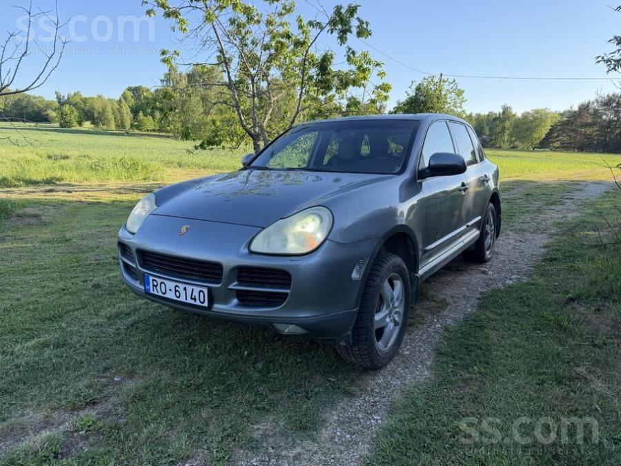 Grey Porsche Cayenne 2006 in Liepaja, with an engine capacity of 3.20 L and mileage of 360 thousand km for 3500 €, photo 3 on AUTOMOTO.COM.LV