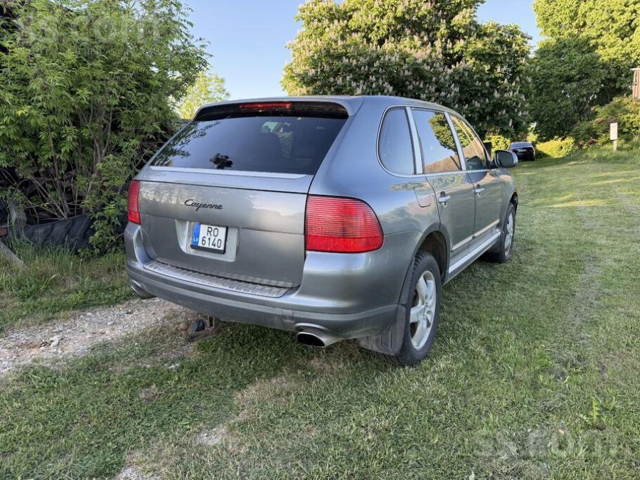 Grey Porsche Cayenne 2006 in Liepaja, with an engine capacity of 3.20 L and mileage of 360 thousand km for 3500 €, photo 5 on AUTOMOTO.COM.LV