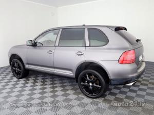 Серый Порше Каен 2006 в Таллин, объемом двигателя 4.50 л и пробегом 342 тыс. км за 1999 €, фото 5 на AUTOMOTO.COM.LV