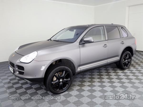 Pelēks Porsche Cayenne 2006 Tallina, ar dzinēja tilpumu 4.50 L un nobraukumu 342 tūkst. km par 1999 €, foto 3 vietnē AUTOMOTO.COM.LV