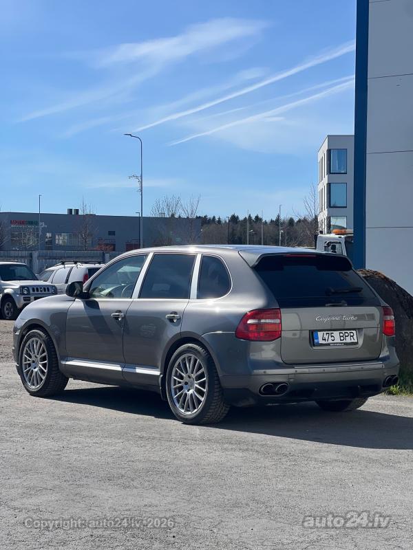 Pelēks Porsche Cayenne 2007 Tallina, ar dzinēja tilpumu 4.80 L un nobraukumu 278 tūkst. km par 9999 €, foto 5 vietnē AUTOMOTO.COM.LV