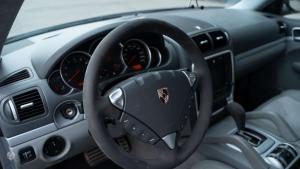 Pelēks Porsche Cayenne 2008 Kauņa, ar dzinēja tilpumu 4.81 L un nobraukumu 166 tūkst. km par 14500 €, foto 8 vietnē AUTOMOTO.COM.LV
