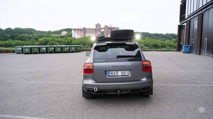 Pelēks Porsche Cayenne 2008 Kauņa, ar dzinēja tilpumu 4.81 L un nobraukumu 166 tūkst. km par 14500 €, foto 17 vietnē AUTOMOTO.COM.LV