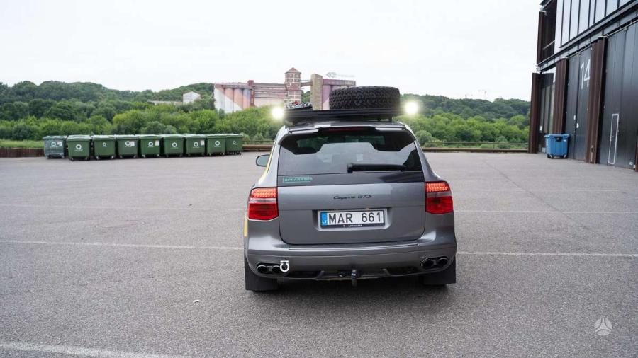 Pelēks Porsche Cayenne 2008 Kauņa, ar dzinēja tilpumu 4.81 L un nobraukumu 166 tūkst. km par 14500 €, foto 19 vietnē AUTOMOTO.COM.LV