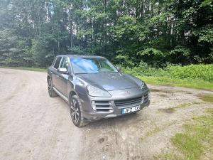 Grey Porsche Cayenne 2008 in Kaunas, with an engine capacity of 3.60 L and mileage of 271 thousand km for 5700 €, photo 4 on AUTOMOTO.COM.LV