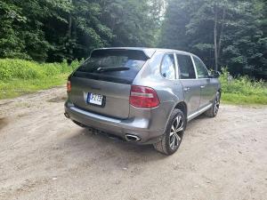 Grey Porsche Cayenne 2008 in Kaunas, with an engine capacity of 3.60 L and mileage of 271 thousand km for 5700 €, photo 8 on AUTOMOTO.COM.LV