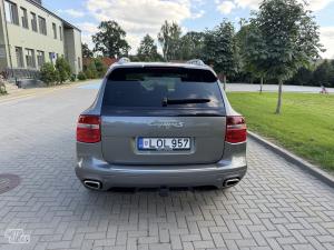 Grey Porsche Cayenne 2008 in Telschi, with an engine capacity of 3.60 L and mileage of 270 thousand km for 9300 €, photo 5 on AUTOMOTO.COM.LV