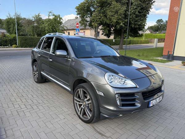Grey Porsche Cayenne 2008 in Telschi, with an engine capacity of 3.60 L and mileage of 270 thousand km for 9300 €, photo 6 on AUTOMOTO.COM.LV