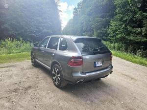 Pelēks Porsche Cayenne 2008 Kauņa, ar dzinēja tilpumu 3.60 L un nobraukumu 256 tūkst. km par 5300 €, foto 5 vietnē AUTOMOTO.COM.LV