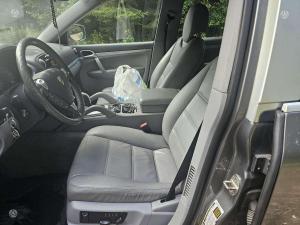 Pelēks Porsche Cayenne 2008 Kauņa, ar dzinēja tilpumu 3.60 L un nobraukumu 256 tūkst. km par 5300 €, foto 6 vietnē AUTOMOTO.COM.LV