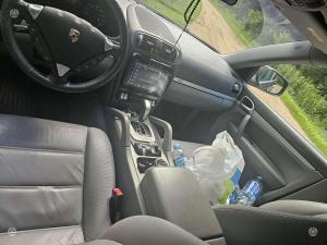Pelēks Porsche Cayenne 2008 Kauņa, ar dzinēja tilpumu 3.60 L un nobraukumu 256 tūkst. km par 5300 €, foto 8 vietnē AUTOMOTO.COM.LV