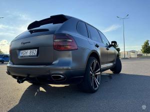 Pelēks Porsche Cayenne 2009 Šauļi, ar dzinēja tilpumu 2.97 L un nobraukumu 317 tūkst. km par 8500 €, foto 11 vietnē AUTOMOTO.COM.LV