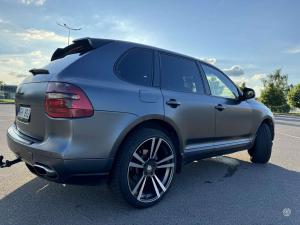 Pelēks Porsche Cayenne 2009 Šauļi, ar dzinēja tilpumu 2.97 L un nobraukumu 317 tūkst. km par 8500 €, foto 12 vietnē AUTOMOTO.COM.LV