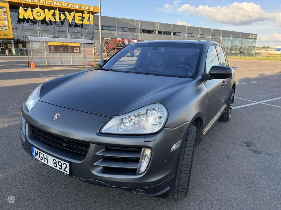 Pelēks Porsche Cayenne 2009 Šauļi, ar dzinēja tilpumu 2.97 L un nobraukumu 317 tūkst. km par 8500 €, foto 20 vietnē AUTOMOTO.COM.LV