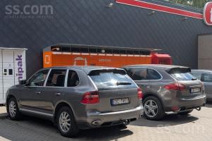 Pelēks Porsche Cayenne 2009 Rīga, ar dzinēja tilpumu 3.00 L un nobraukumu 295 tūkst. km par 8500 €, foto 3 vietnē AUTOMOTO.COM.LV