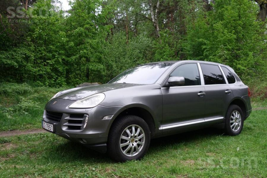 Pelēks Porsche Cayenne 2009 Rīga, ar dzinēja tilpumu 3.00 L un nobraukumu 295 tūkst. km par 8500 €, foto 10 vietnē AUTOMOTO.COM.LV