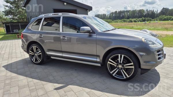 Pelēks Porsche Cayenne 2009 Jēkabpils, ar dzinēja tilpumu 3.00 L un nobraukumu 227 tūkst. km par 9500 €, foto 2 vietnē AUTOMOTO.COM.LV