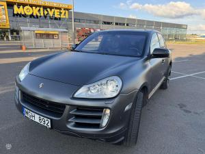 Grey Porsche Cayenne 2009 in Siauliai, with an engine capacity of 2.97 L and mileage of 320 thousand km for 7250 €, photo 13 on AUTOMOTO.COM.LV