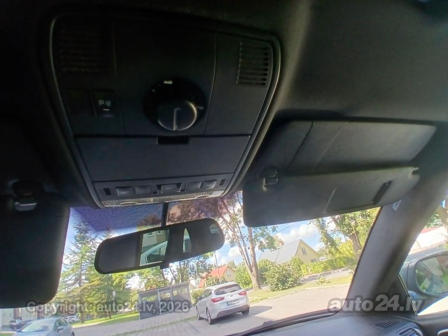 Grey Porsche Cayenne 2009 in Rakvere, with an engine capacity of 3.00 L and mileage of 394 thousand km for 8600 €, photo 21 on AUTOMOTO.COM.LV