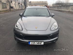 Grey Porsche Cayenne 2011 in Tallinn, with an engine capacity of 4.80 L and mileage of 298 thousand km for 9000 €, photo 3 on AUTOMOTO.COM.LV