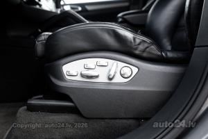 Grey Porsche Cayenne 2011 in Tallinn, with an engine capacity of 4.80 L and mileage of 297 thousand km for 11000 €, photo 15 on AUTOMOTO.COM.LV