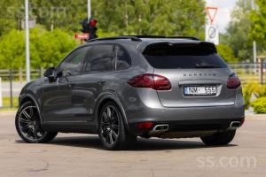 Pelēks Porsche Cayenne 2011 Jelgava, ar dzinēja tilpumu 3.00 L un nobraukumu 293 tūkst. km par 16200 €, foto 5 vietnē AUTOMOTO.COM.LV