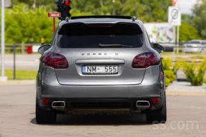 Pelēks Porsche Cayenne 2011 Jelgava, ar dzinēja tilpumu 3.00 L un nobraukumu 293 tūkst. km par 16200 €, foto 6 vietnē AUTOMOTO.COM.LV