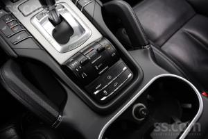 Pelēks Porsche Cayenne 2011 Jelgava, ar dzinēja tilpumu 3.00 L un nobraukumu 293 tūkst. km par 16200 €, foto 24 vietnē AUTOMOTO.COM.LV
