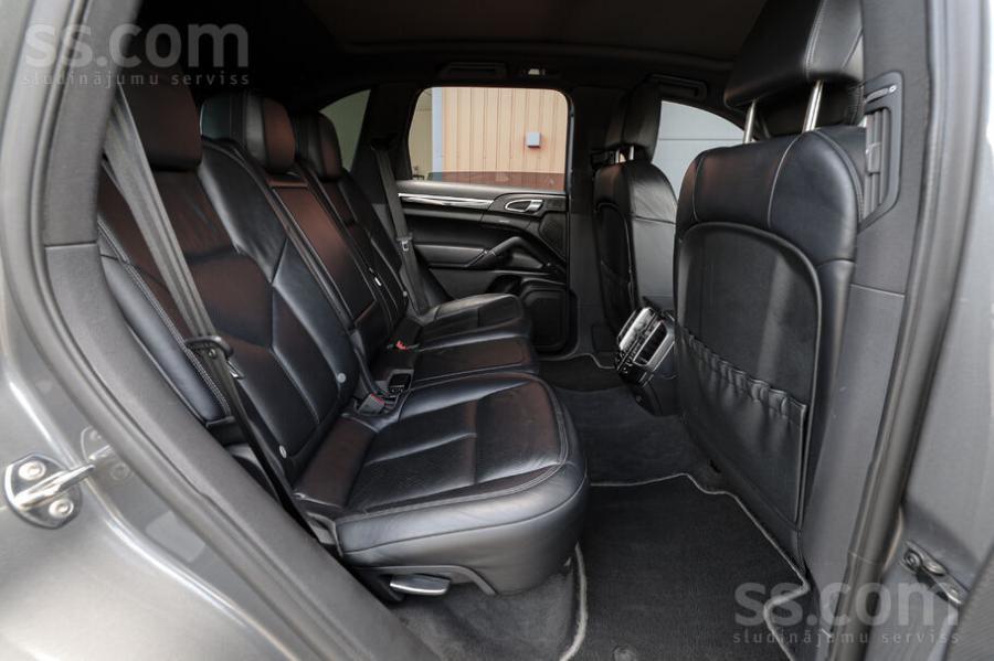 Pelēks Porsche Cayenne 2011 Jelgava, ar dzinēja tilpumu 3.00 L un nobraukumu 301 tūkst. km par 15500 €, foto 10 vietnē AUTOMOTO.COM.LV