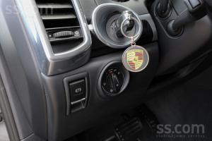 Pelēks Porsche Cayenne 2011 Jelgava, ar dzinēja tilpumu 3.00 L un nobraukumu 301 tūkst. km par 15500 €, foto 15 vietnē AUTOMOTO.COM.LV
