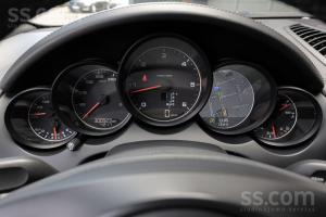 Pelēks Porsche Cayenne 2011 Jelgava, ar dzinēja tilpumu 3.00 L un nobraukumu 301 tūkst. km par 15500 €, foto 19 vietnē AUTOMOTO.COM.LV