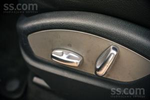 Grey Porsche Cayenne 2011 in Riga, with an engine capacity of 3.00 L and mileage of 0 thousand km for 11990 €, photo 18 on AUTOMOTO.COM.LV
