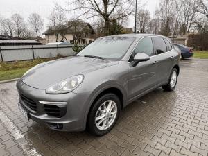 Grey Porsche Cayenne 2015 in Riga, with an engine capacity of 3.00 L and mileage of 0 thousand km for 22900 €, photo 30 on AUTOMOTO.COM.LV