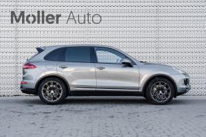 Pelēks Porsche Cayenne 2015 Mārupe, ar dzinēja tilpumu 3.00 L un nobraukumu 180 tūkst. km par 24400 €, foto 6 vietnē AUTOMOTO.COM.LV