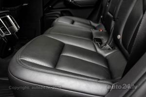 Grey Porsche Cayenne 2015 in Riga, with an engine capacity of 3.00 L and mileage of 125 thousand km for 21900 €, photo 18 on AUTOMOTO.COM.LV