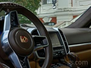Серый Порше Каен 2015 в Елгава, объемом двигателя 3.60 л и пробегом 220 тыс. км за 22900 €, фото 13 на AUTOMOTO.COM.LV