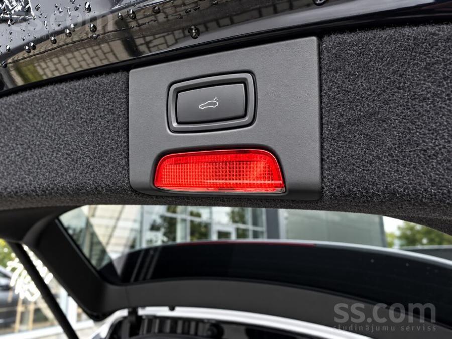 Pelēks Porsche Cayenne 2015 Rīga, ar dzinēja tilpumu 3.00 L un nobraukumu 197 tūkst. km par 23500 €, foto 14 vietnē AUTOMOTO.COM.LV