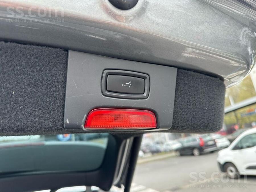 Pelēks Porsche Cayenne 2016 Rīga, ar dzinēja tilpumu 3.00 L un nobraukumu 166 tūkst. km par 31200 €, foto 23 vietnē AUTOMOTO.COM.LV