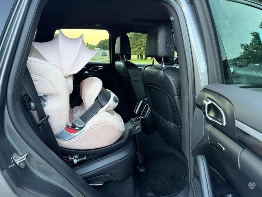 Pelēks Porsche Cayenne 2016 Kauņa, ar dzinēja tilpumu 3.60 L un nobraukumu 157 tūkst. km par 24000 €, foto 30 vietnē AUTOMOTO.COM.LV